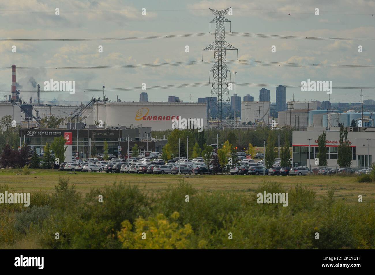 Suncor edmonton refinery hi-res stock photography and images - Alamy