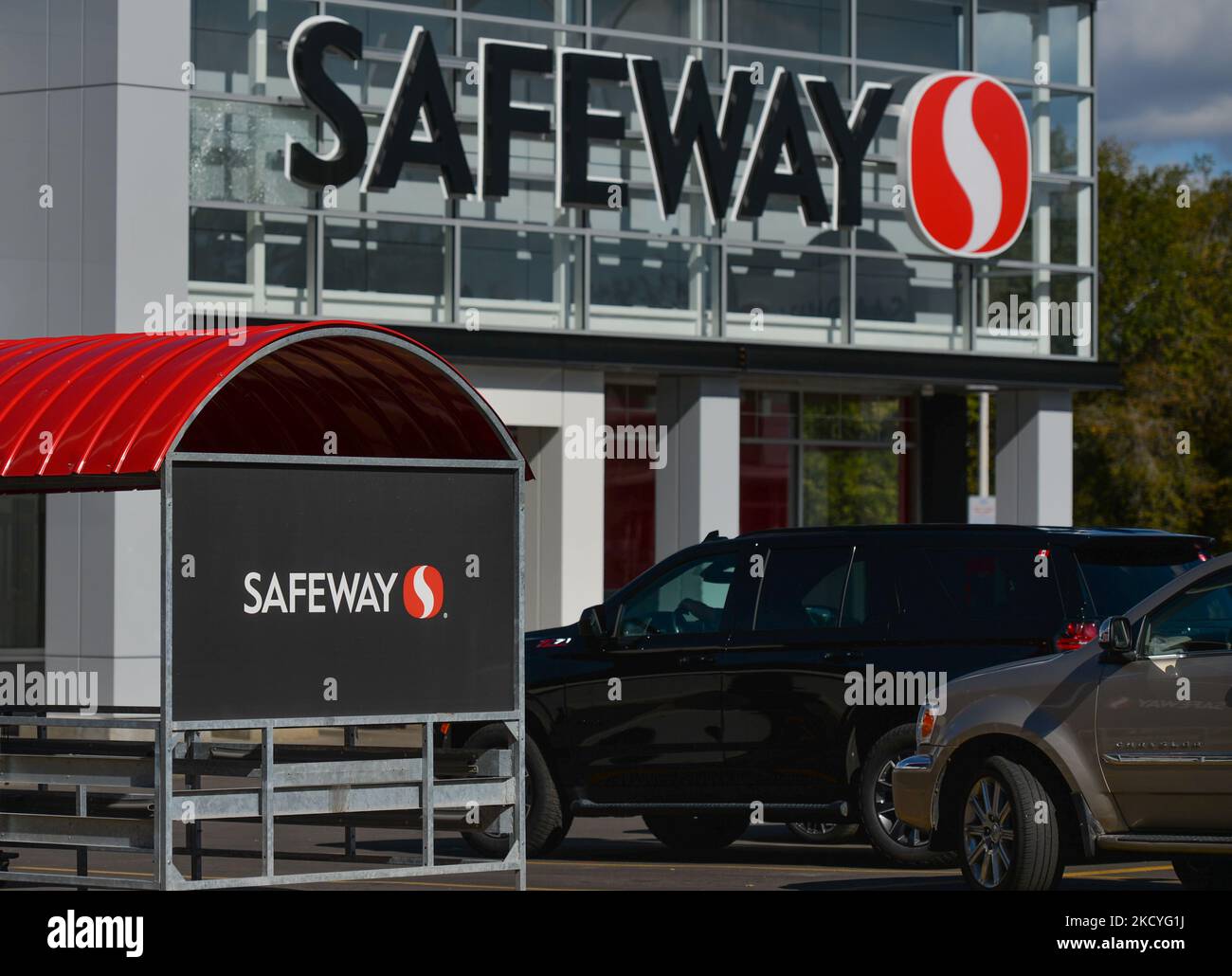 Safeway supermarket in Edmonton center. On Sunday, 12 September 2021 ...