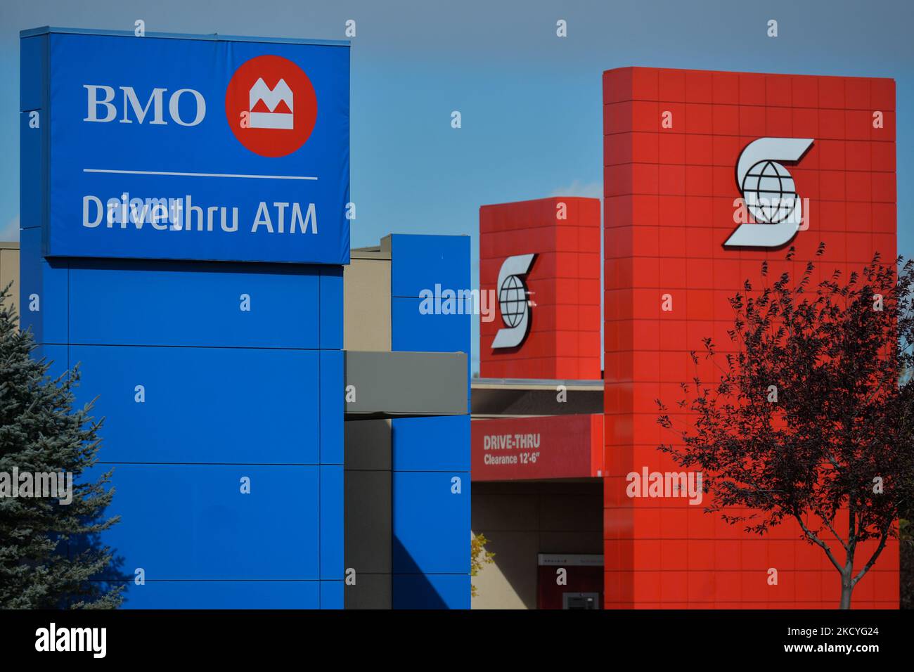 Bmo logo design hi-res stock photography and images - Alamy