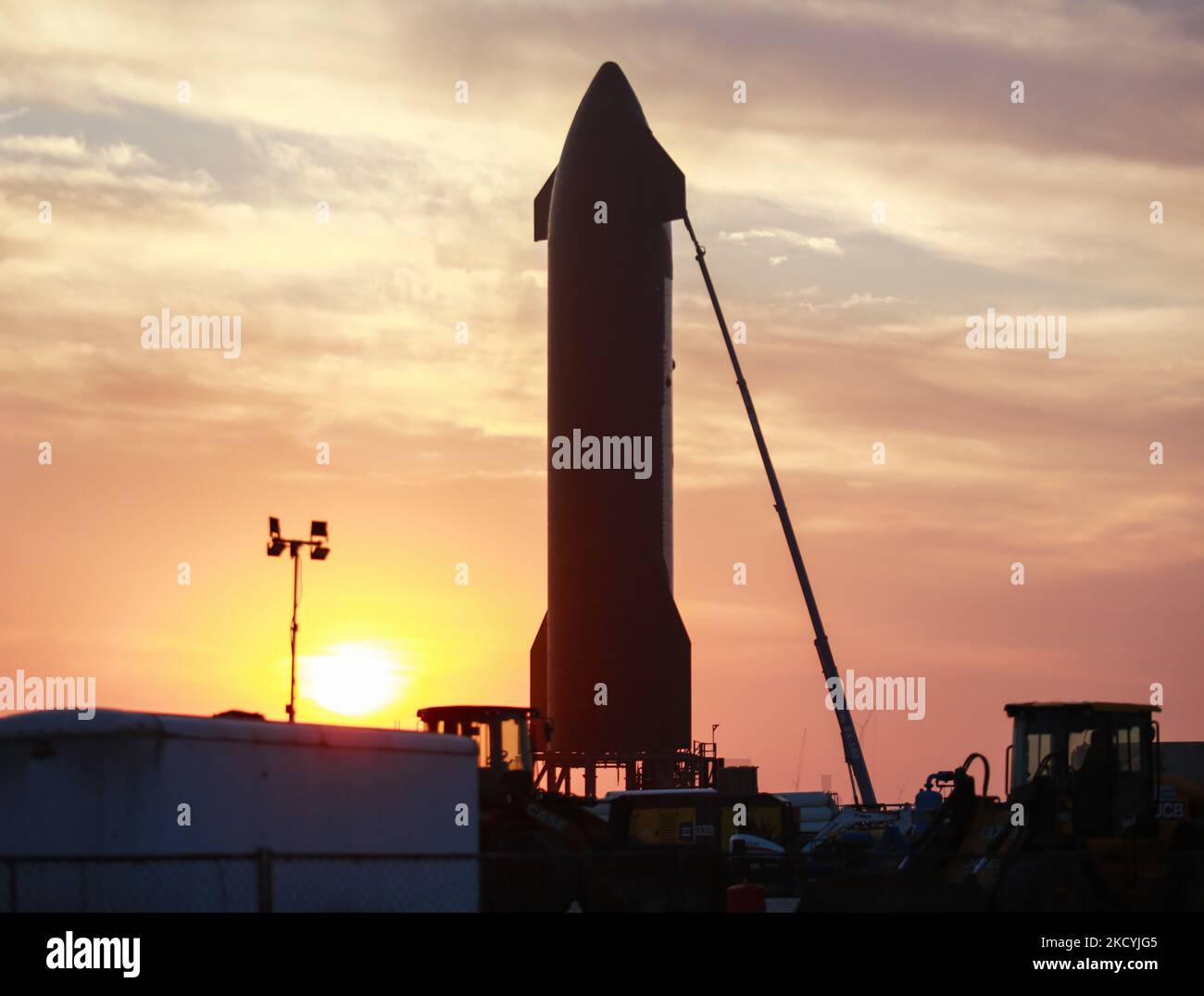 SpaceX Starship 20 at sunset on December 30th, 2021 in Boca Chica ...