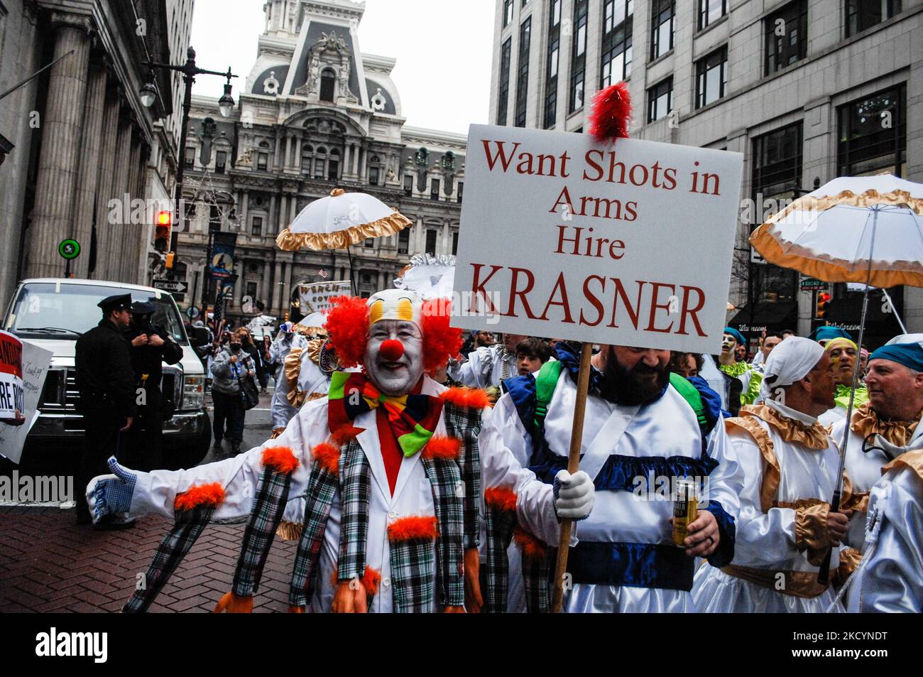 A Mummer dressed as clown attacks District Attorney Larry Krasner and ...