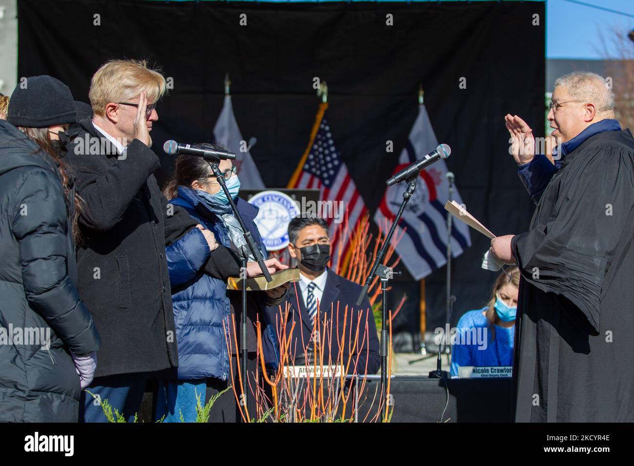 Cincinnati Councilman, Mark Jeffreys, is sworn into office during a ...