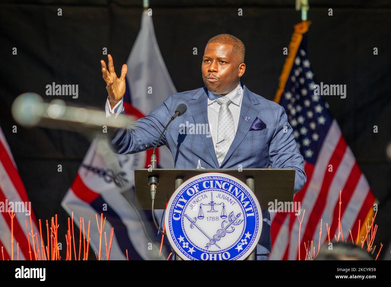 Cincinnati Councilman, Reggie Harris, speaks after he is sworn into ...