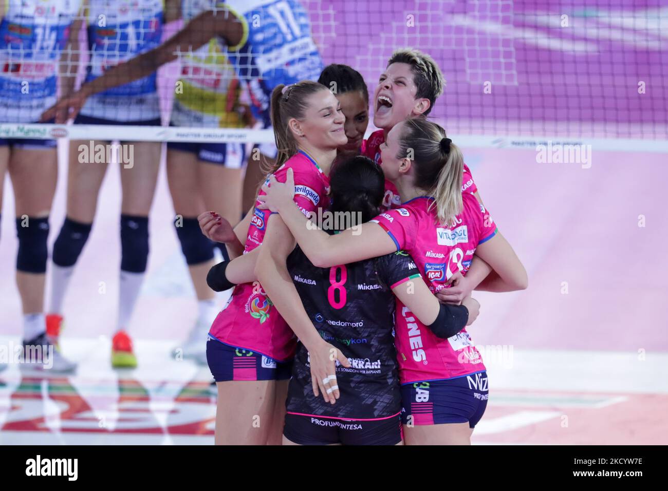 Igor gorgonzola novara exltation hi-res stock photography and images ...