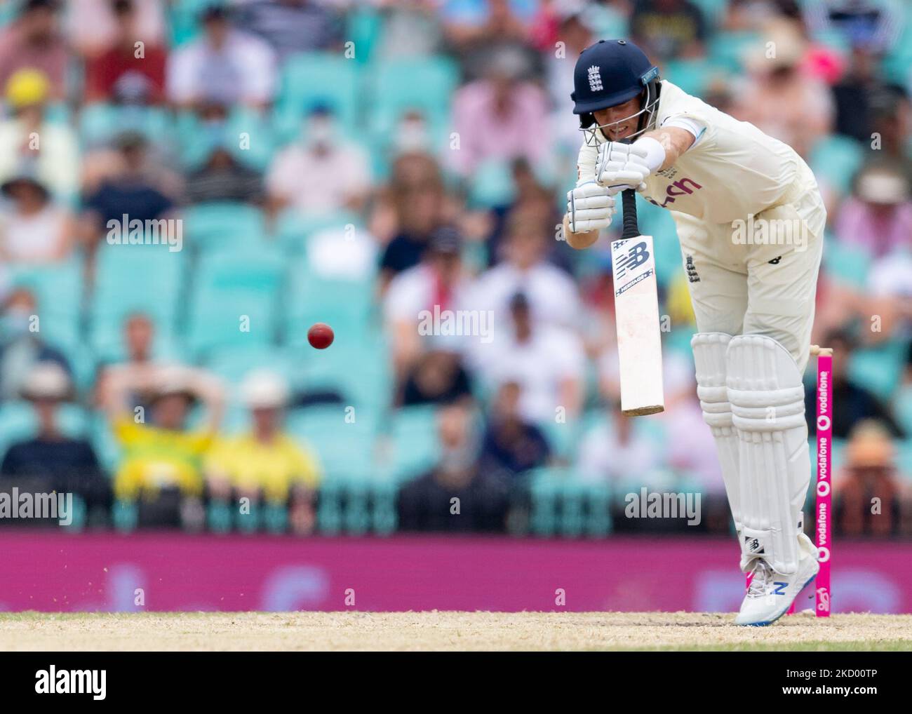 Australias pat cummins bowling hi-res stock photography and images - Alamy