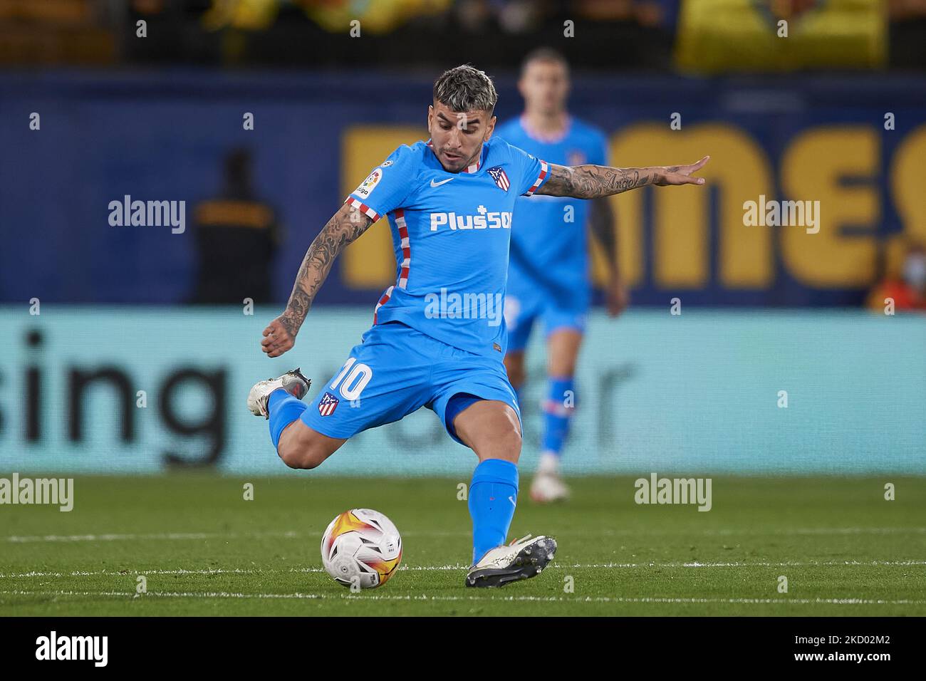 Angel Correa of Atletico Madrid shooting to goal during the La Liga ...