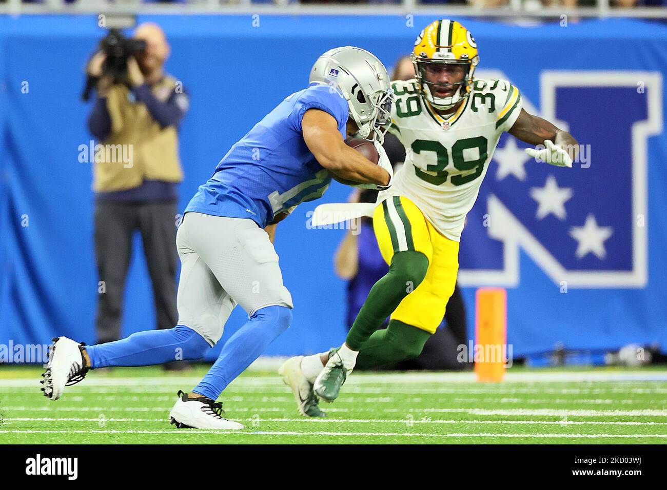 Kalif raymond hi-res stock photography and images - Alamy