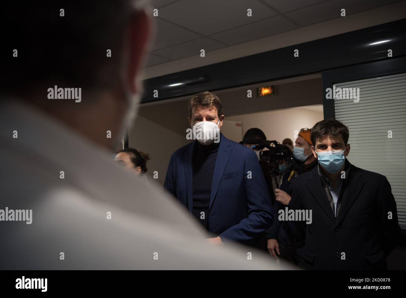 Yannick Jadot discusses with medical staff in the intensive care unit ...