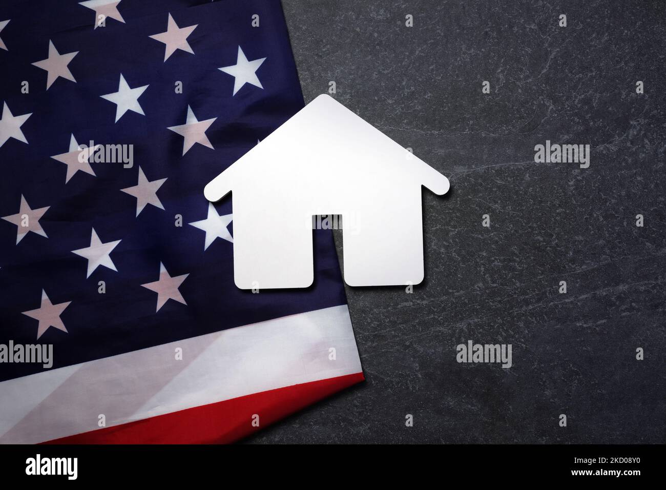 USA flag with house, real estate in America Stock Photo - Alamy