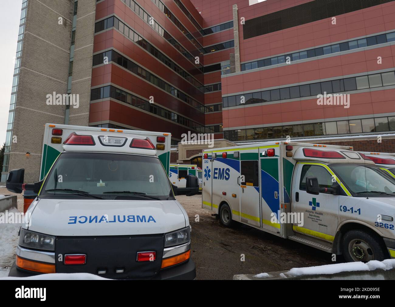 Walter c mackenzie health sciences centre hi-res stock photography and ...