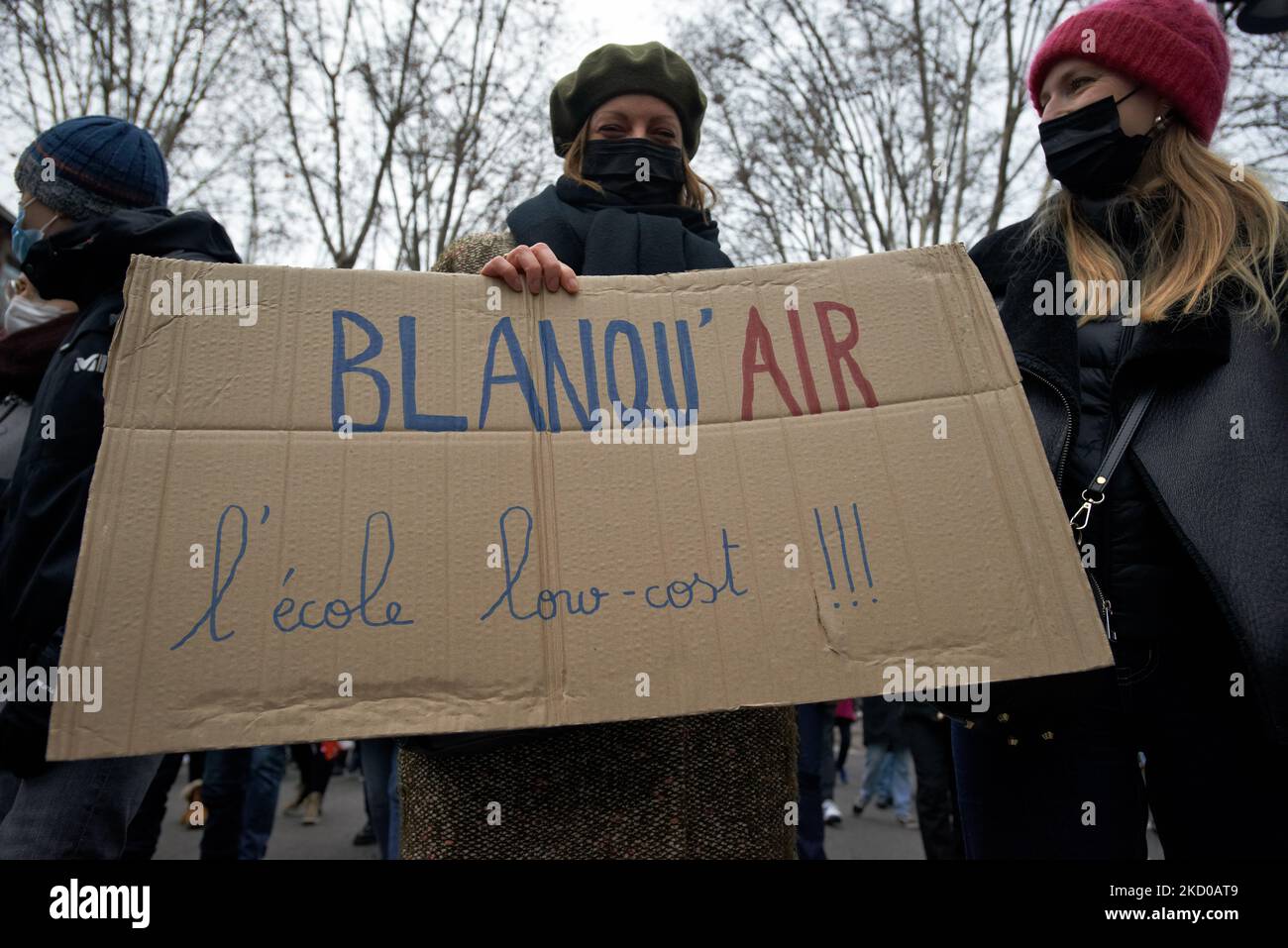 Cost containment measures hi-res stock photography and images - Alamy