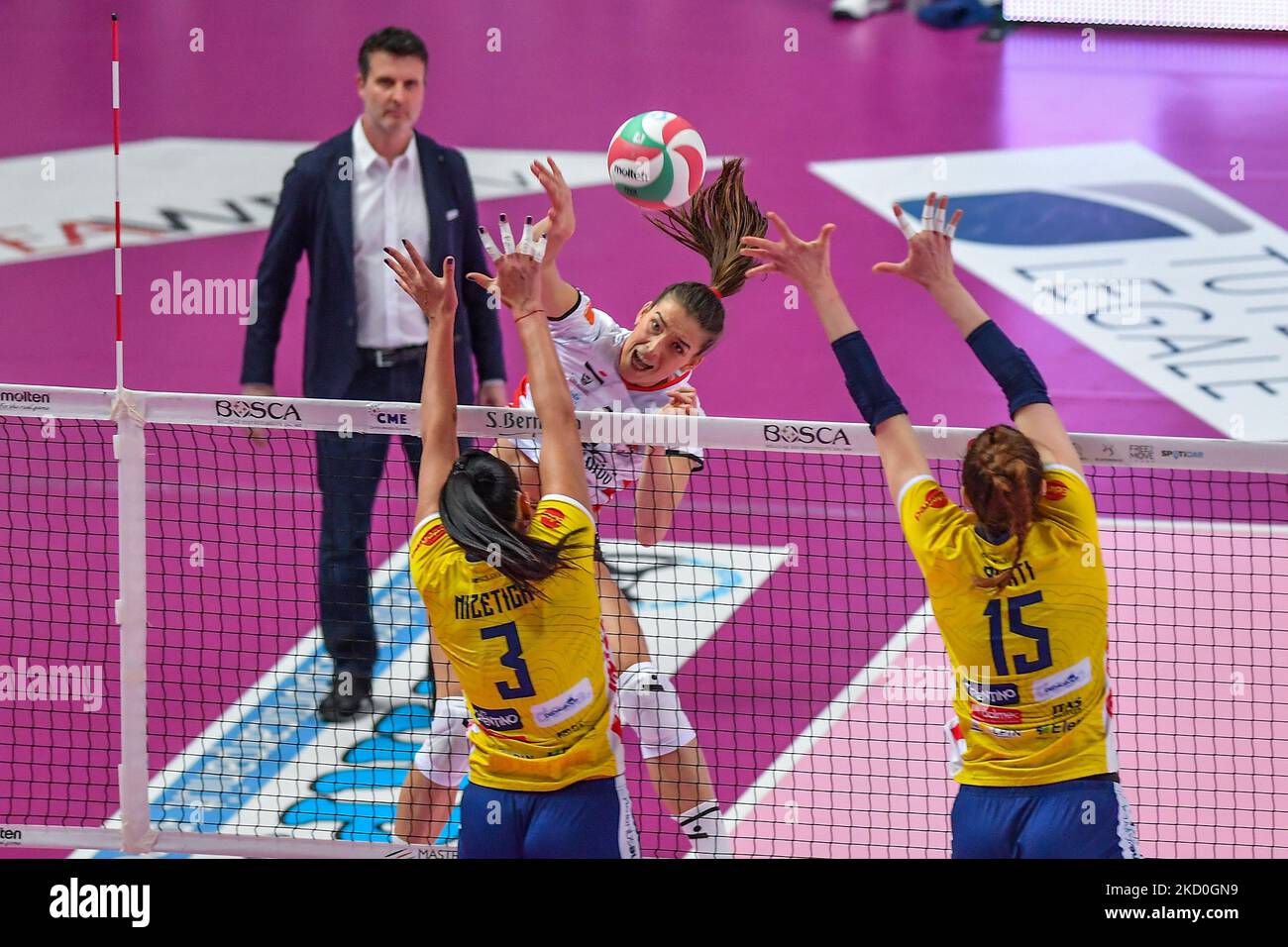 Beatrice berti hi-res stock photography and images - Alamy