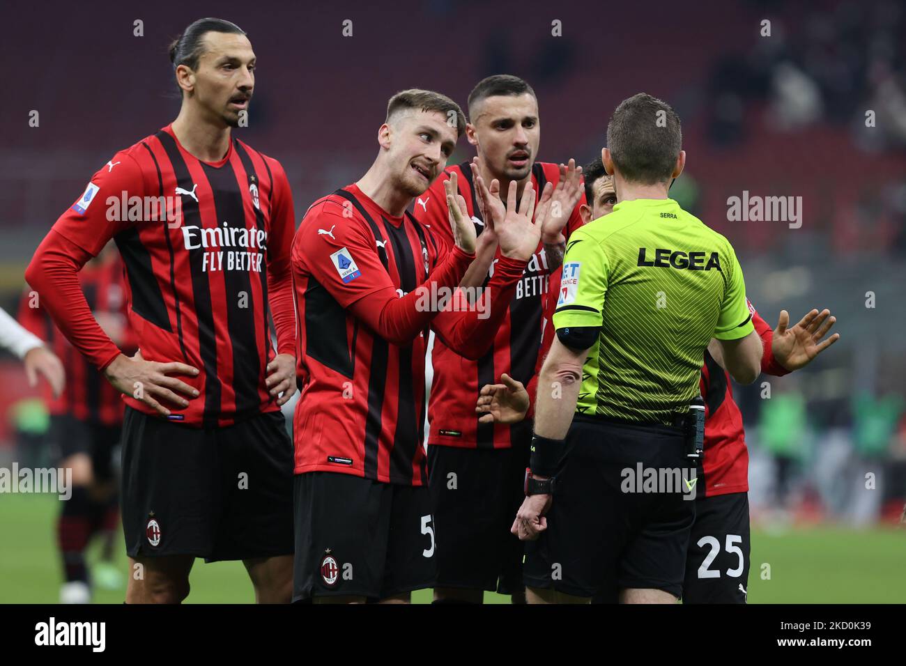 Alexis Saelemaekers of AC Milan, Zlatan Ibrahimovic of AC Milan and ...