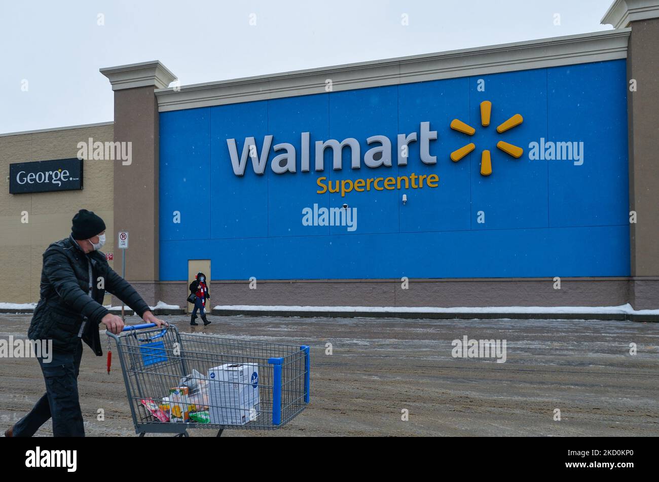 Walmart canada logo hi-res stock photography and images - Alamy
