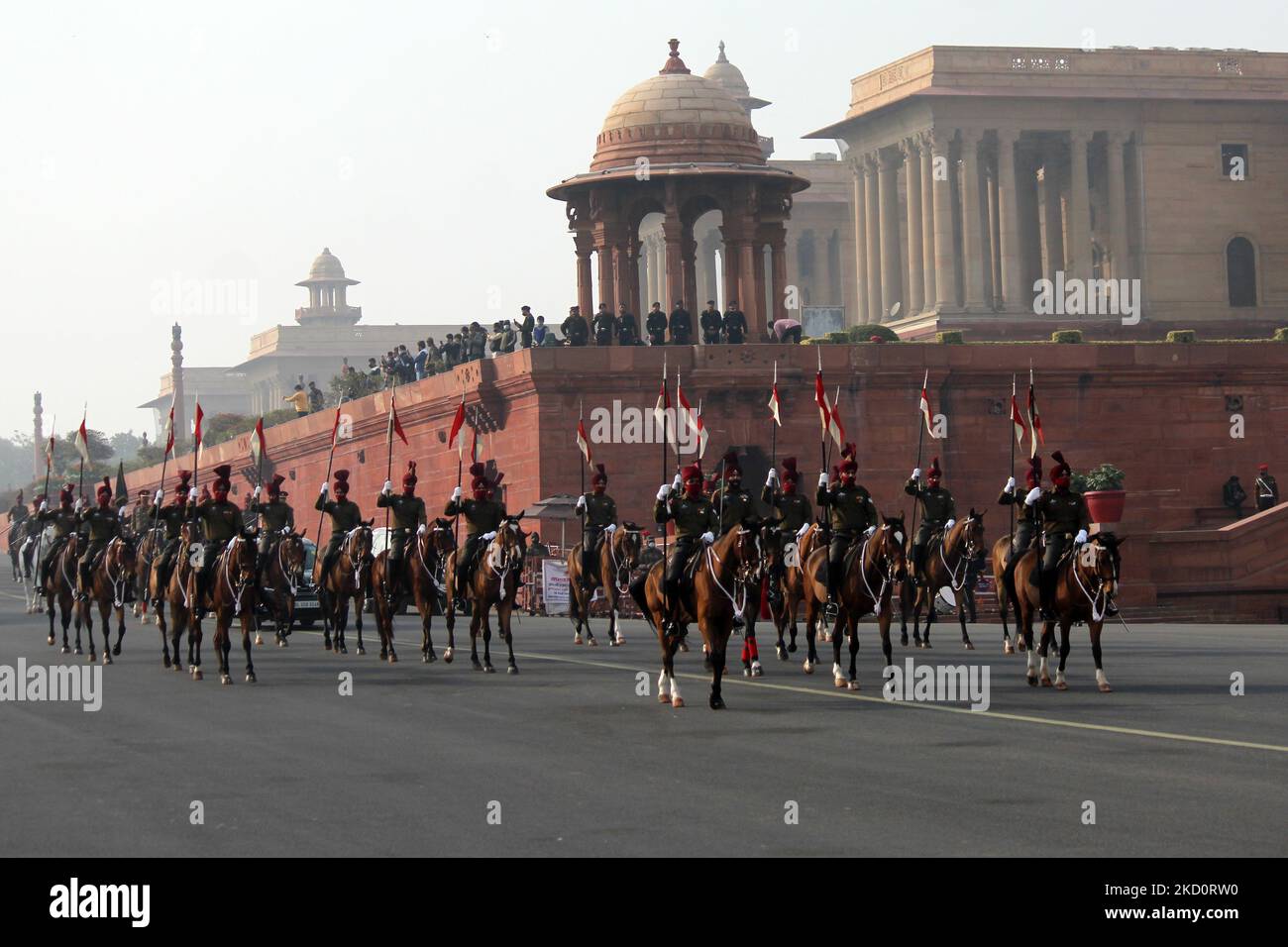 Indian horse mounted presidential body guards hi-res stock photography ...