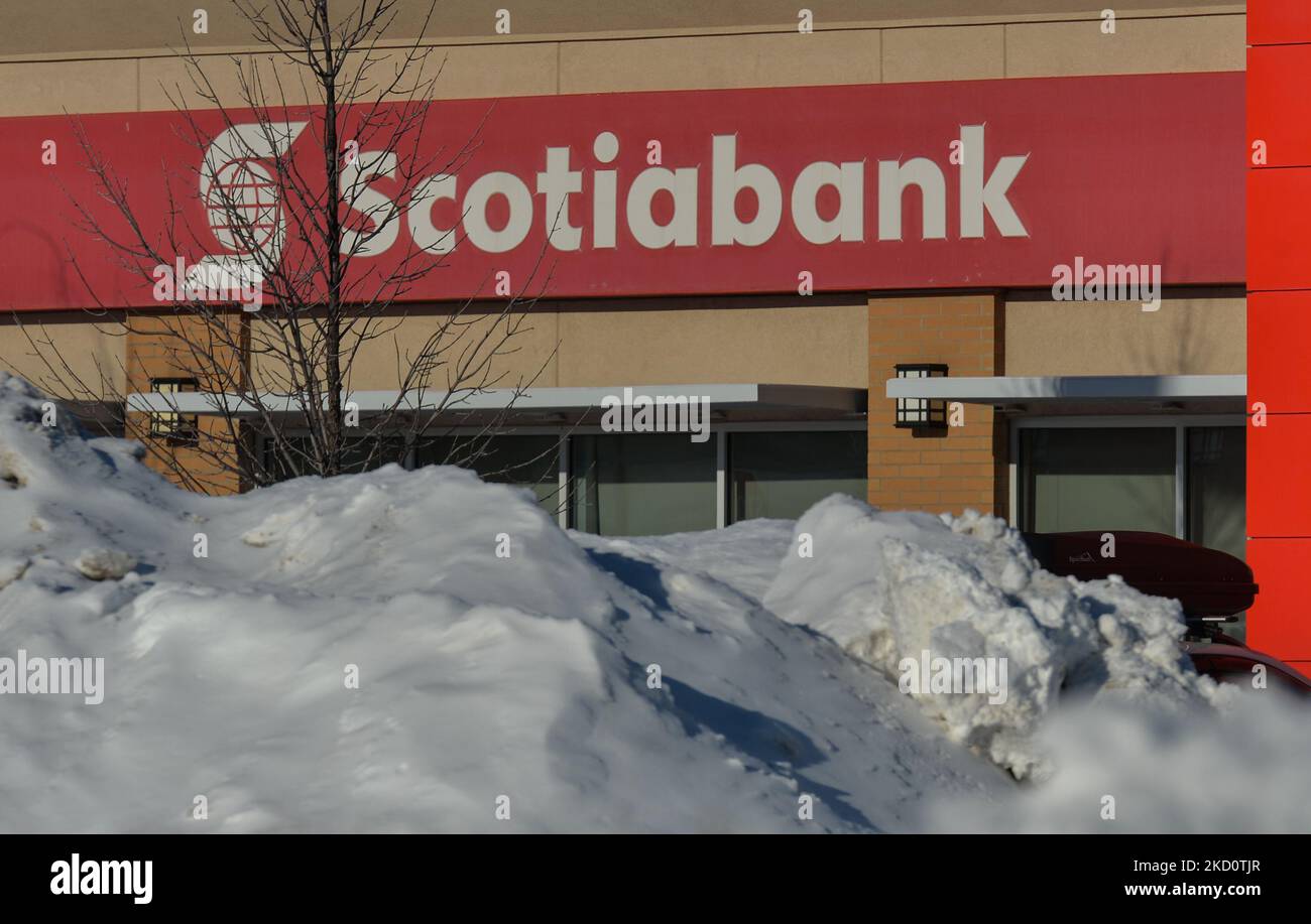 Scotiabank branch hi-res stock photography and images - Alamy