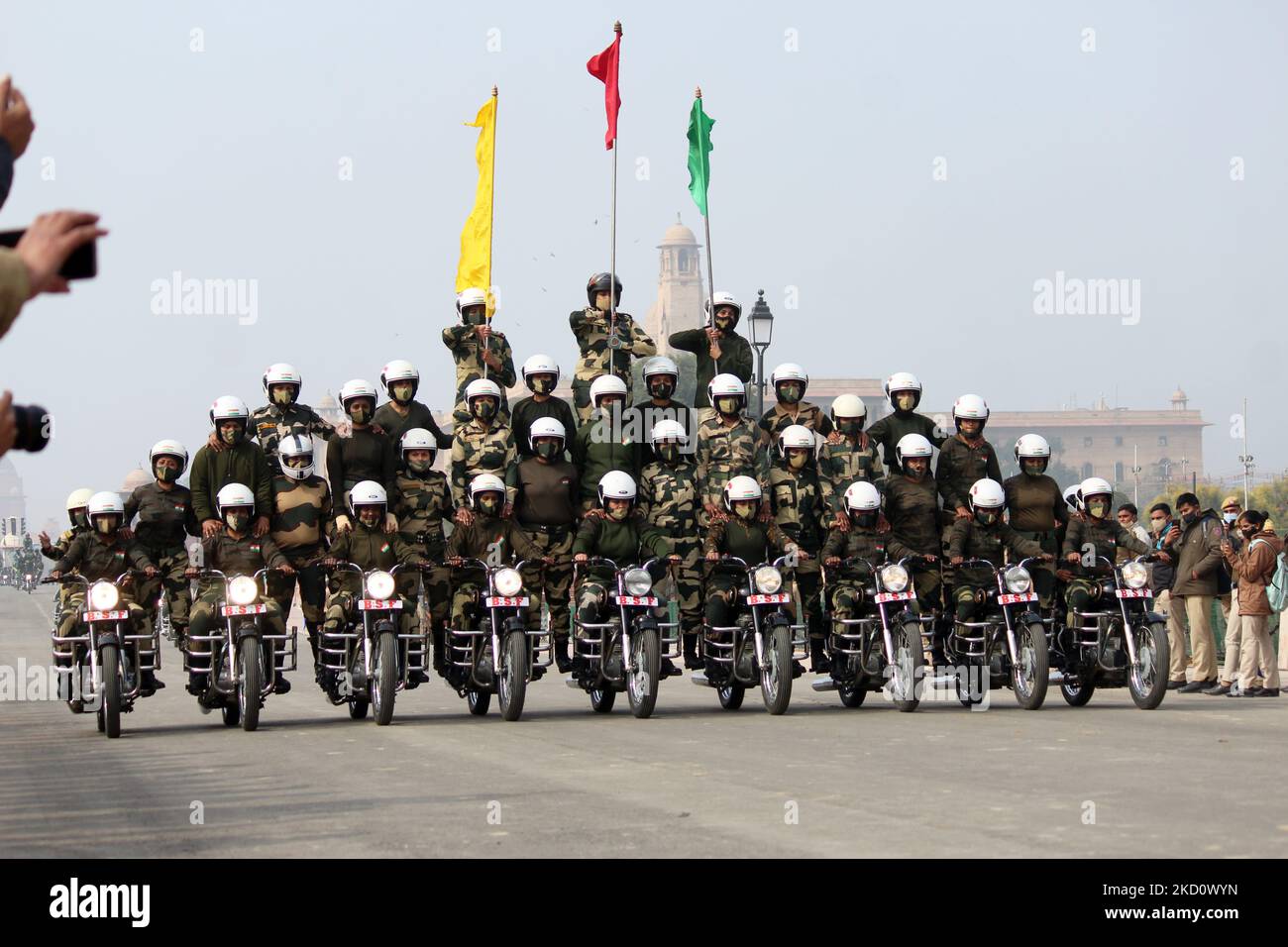 Border Security force (BSF) soldiers display their skill on moving ...