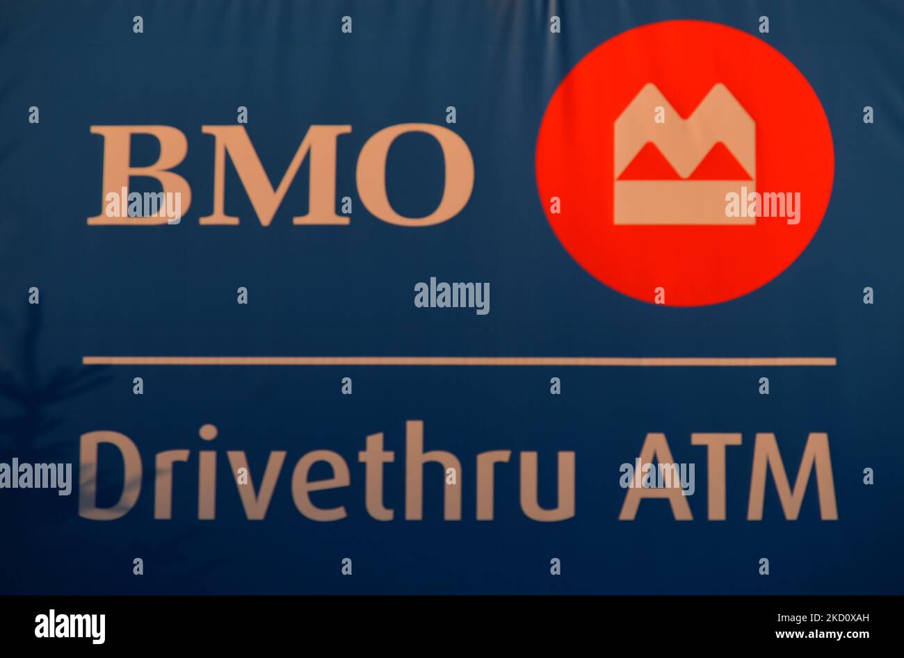 Drivethru atm hi-res stock photography and images - Alamy