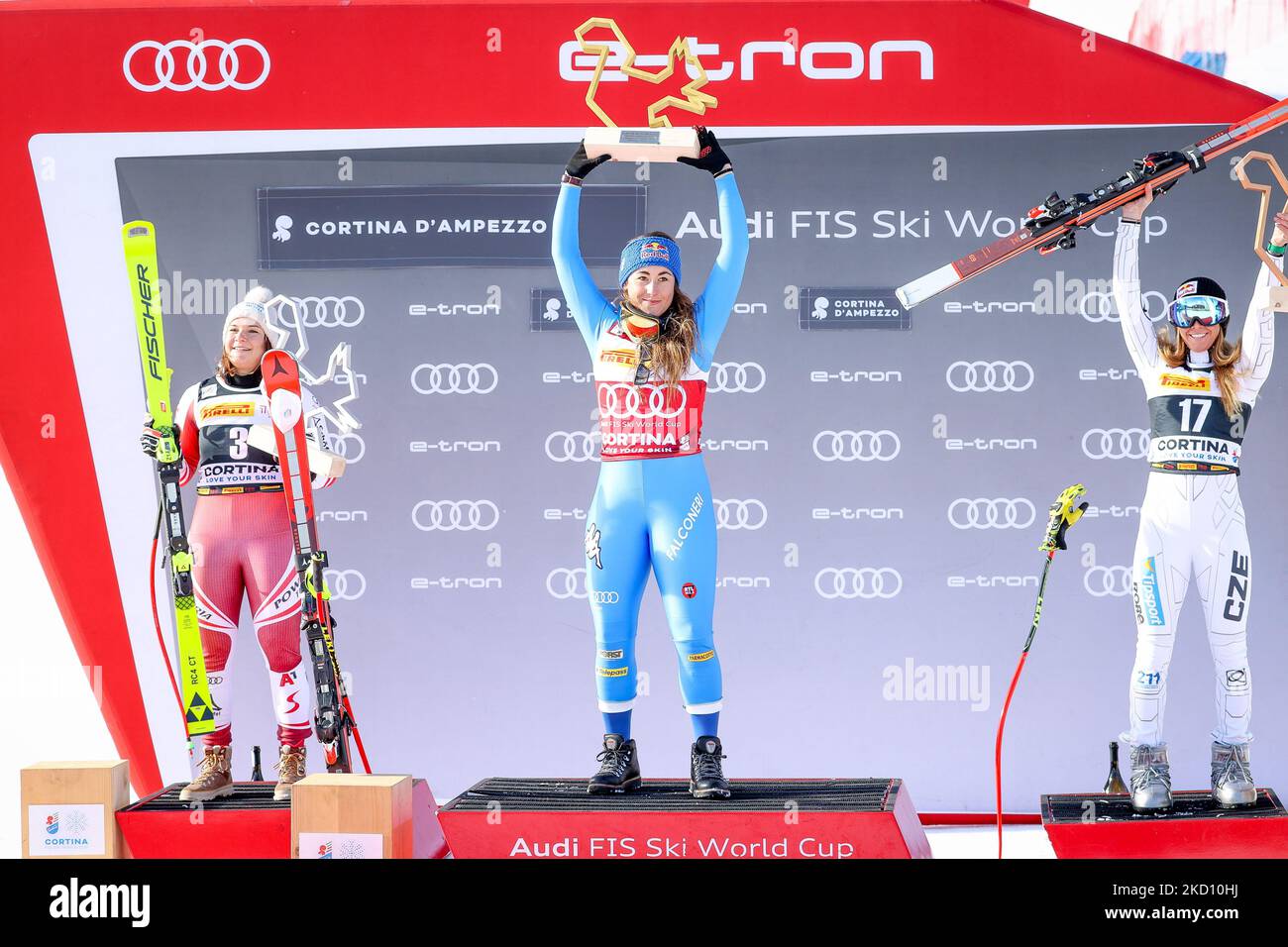 Olympia 2022 podium hi-res stock photography and images - Alamy