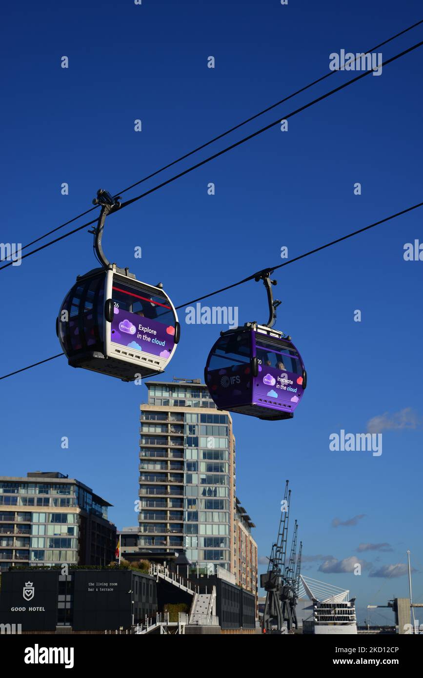 United Kingdom: London: London Cable Car Stock Photo - Alamy
