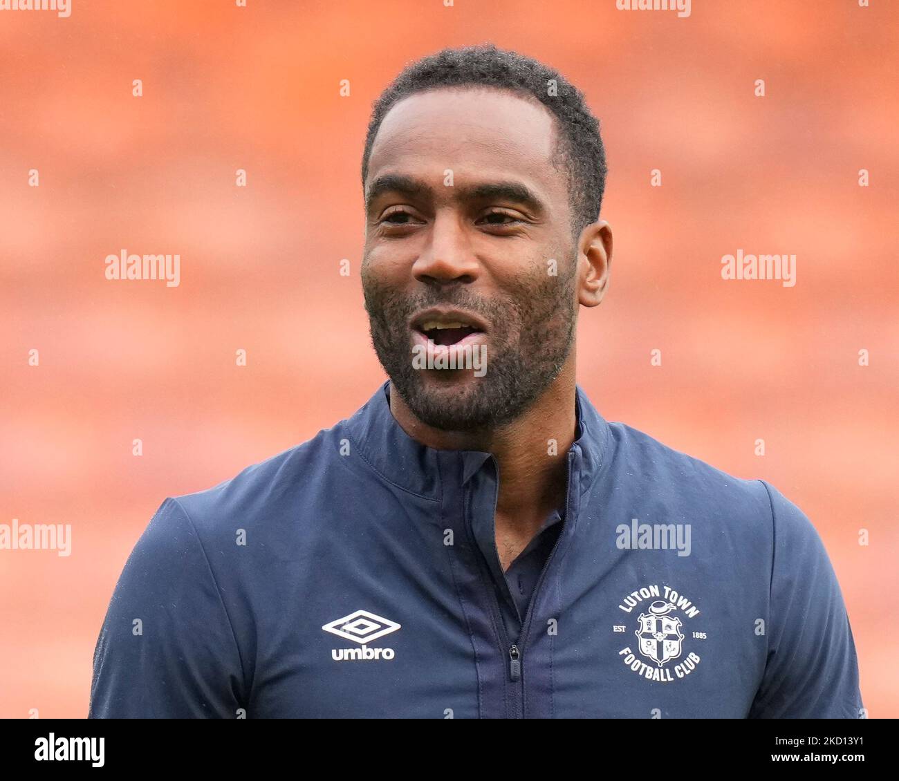 Cameron Jerome #35 of Luton Town inspects the pitch before the Sky Bet ...
