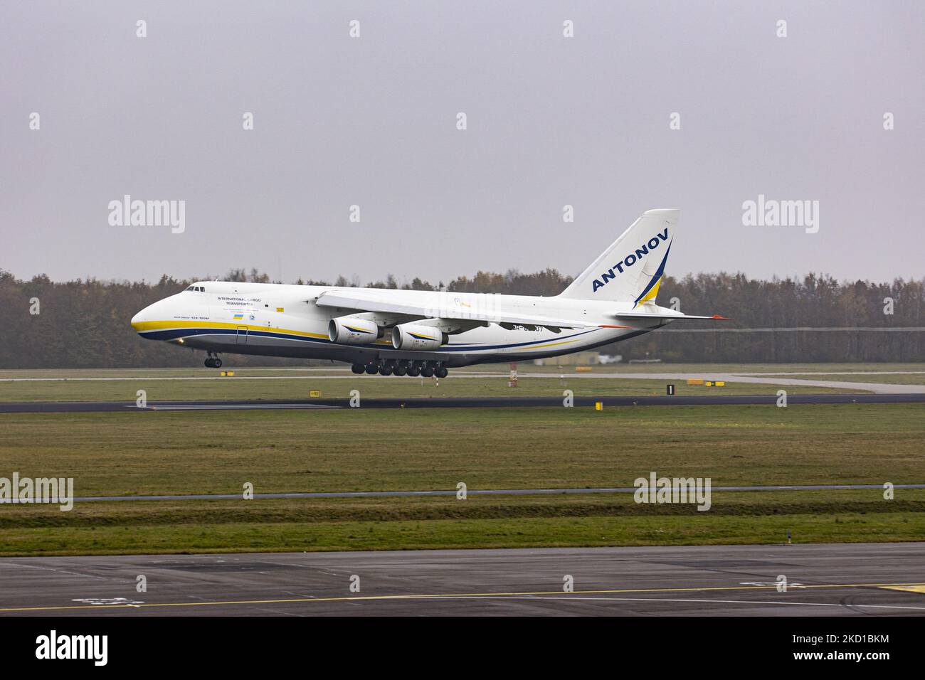 The Antonov An-124 Ruslan is a large, strategic airlift, four-engined ...