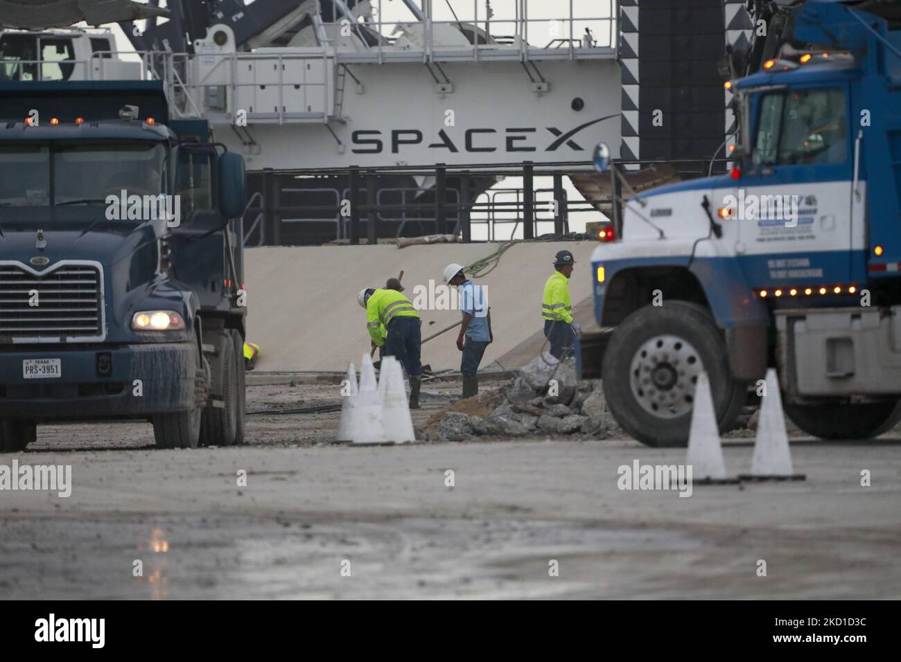 Work continues at SpaceX's South Texas campus on January 27th, 2022 ...