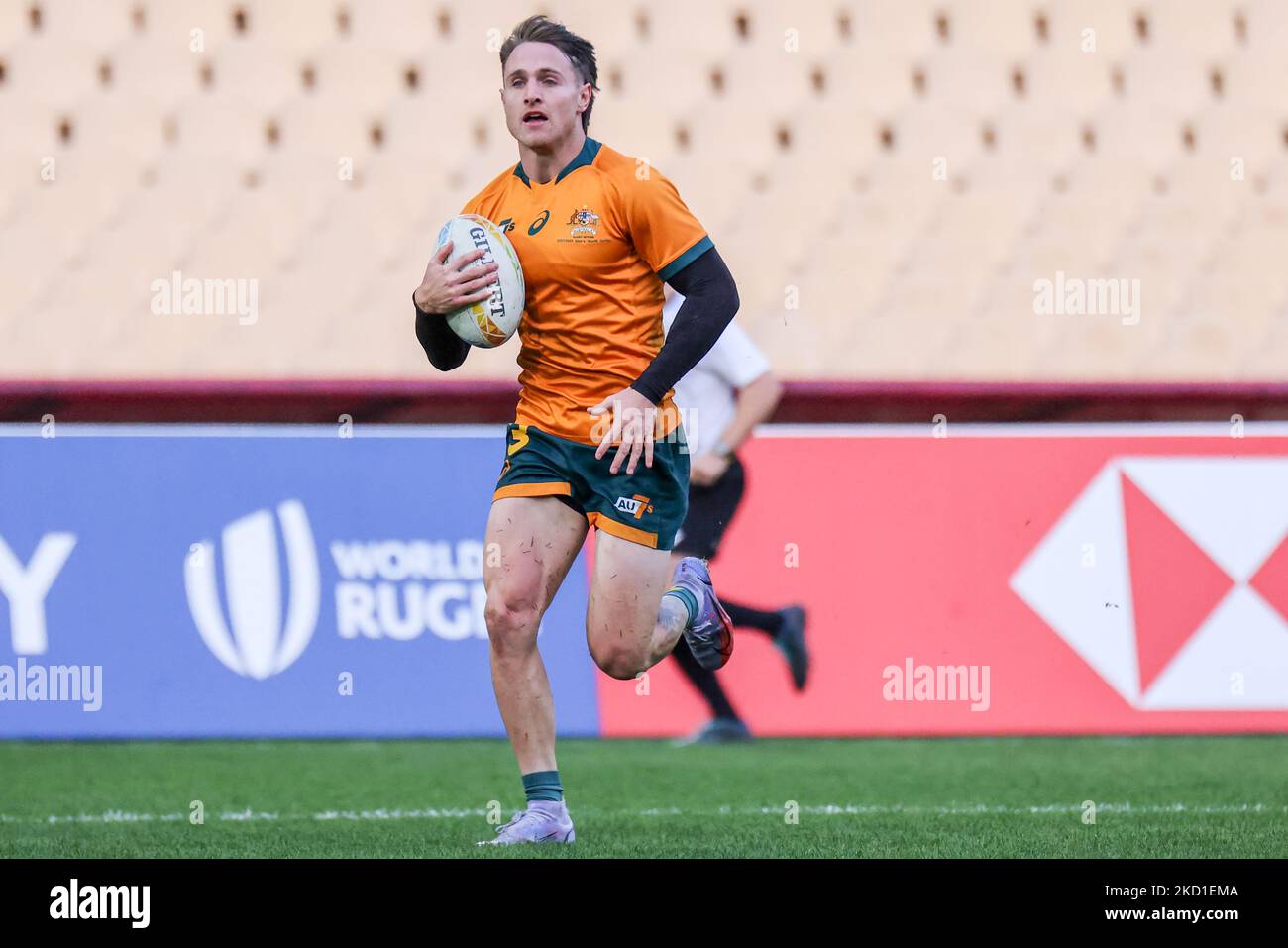 Corey Toole of Australian runs with the ball during the Men's HSBC ...