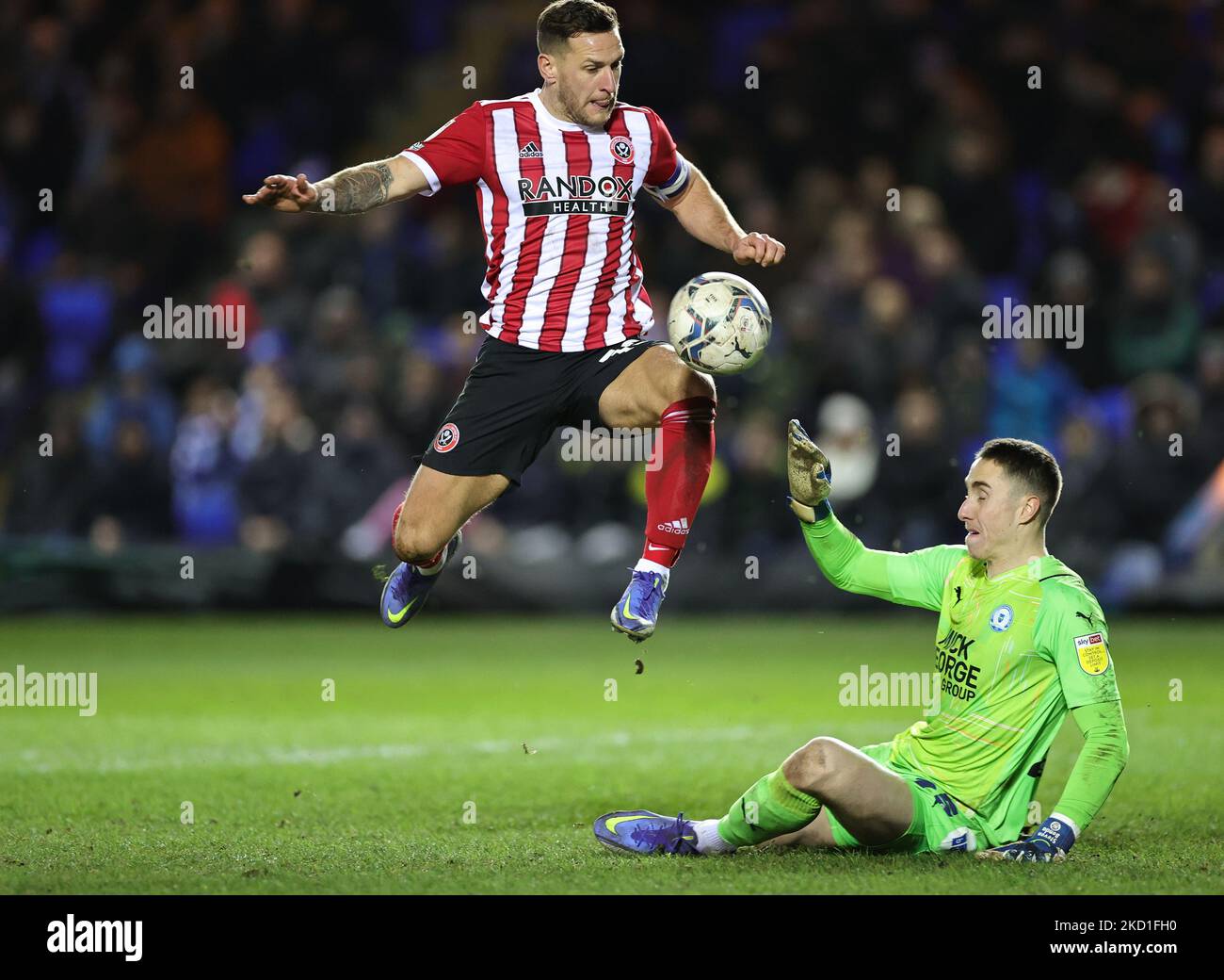 Billy Sharp of Sheffield United shoots at goal during the Sky Bet ...