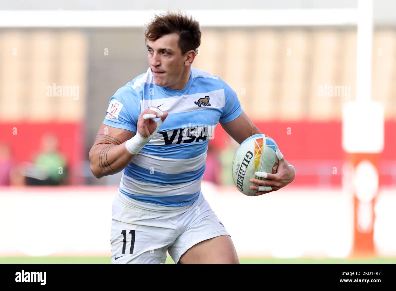 Luciano Gonzalez of Argentina runs with the ball during the Men's HSBC ...
