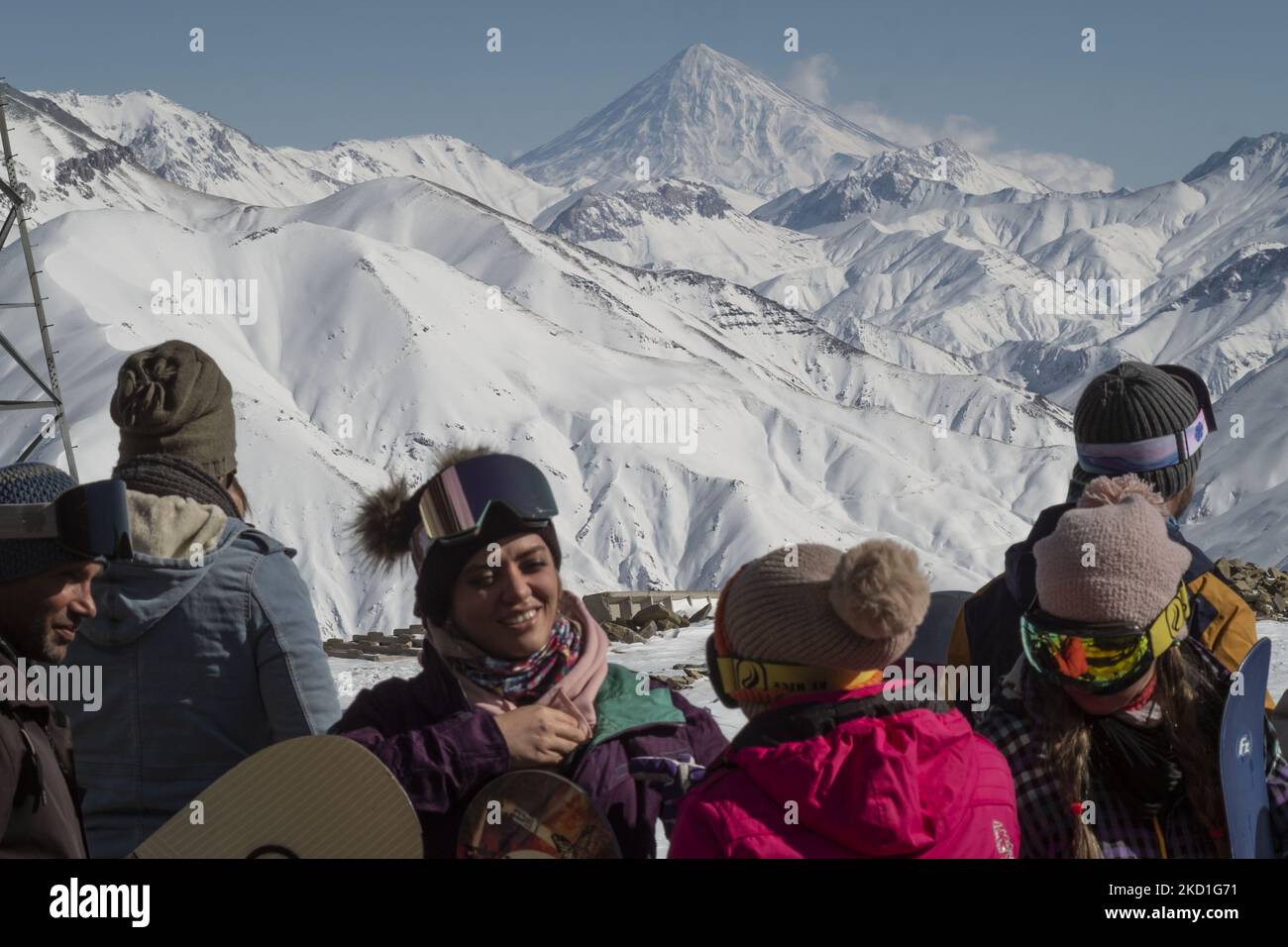 Damavand city hi-res stock photography and images - Alamy