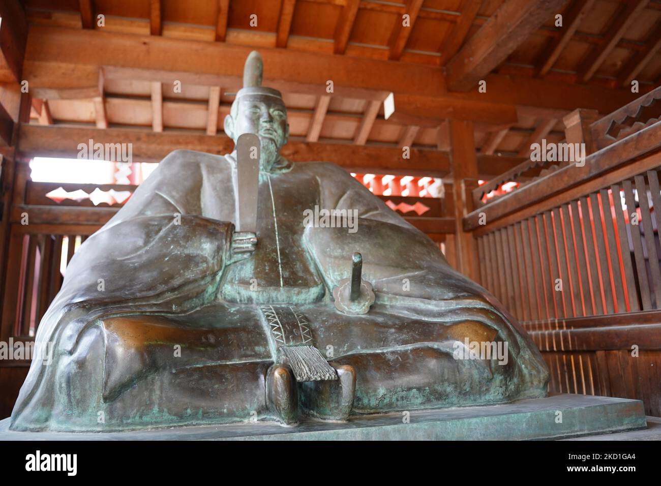 A statue of Sugawara no Michizane is placed in Hattori Tenjingu Shrine ...