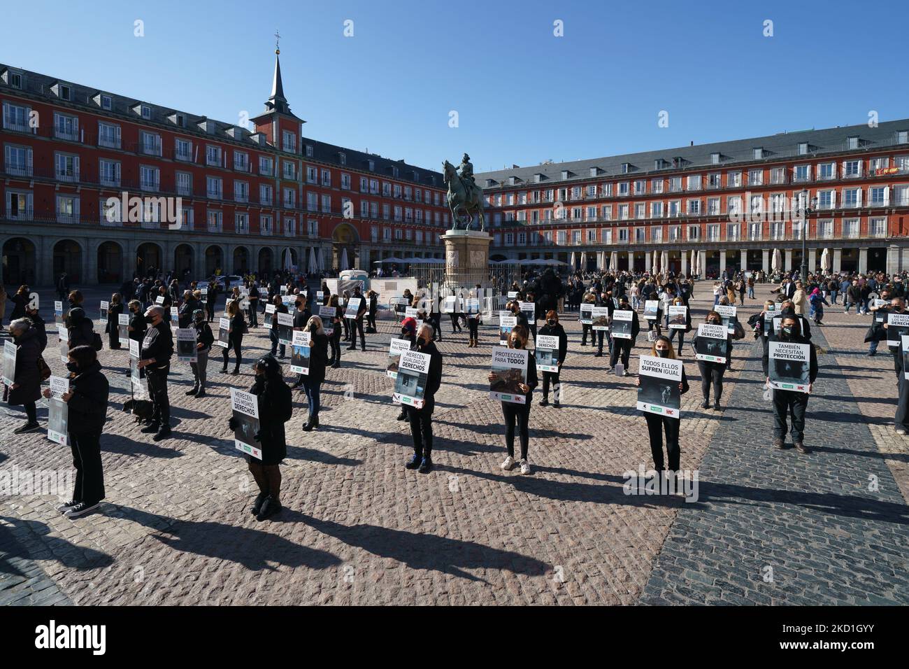 Caza social hi-res stock photography and images - Alamy