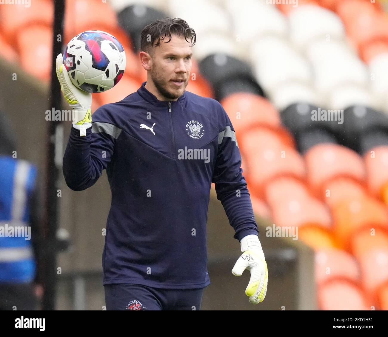 Chris Maxwell #1 of Blackpool warms up before the Sky Bet Championship ...