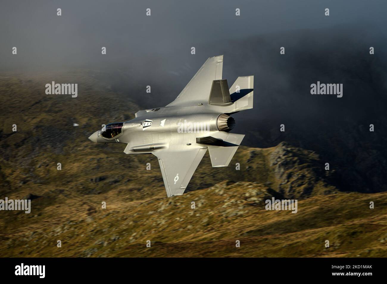AF 19 5476 U.S. Air Force Lockheed Martin F-35A Lightning II of the ...