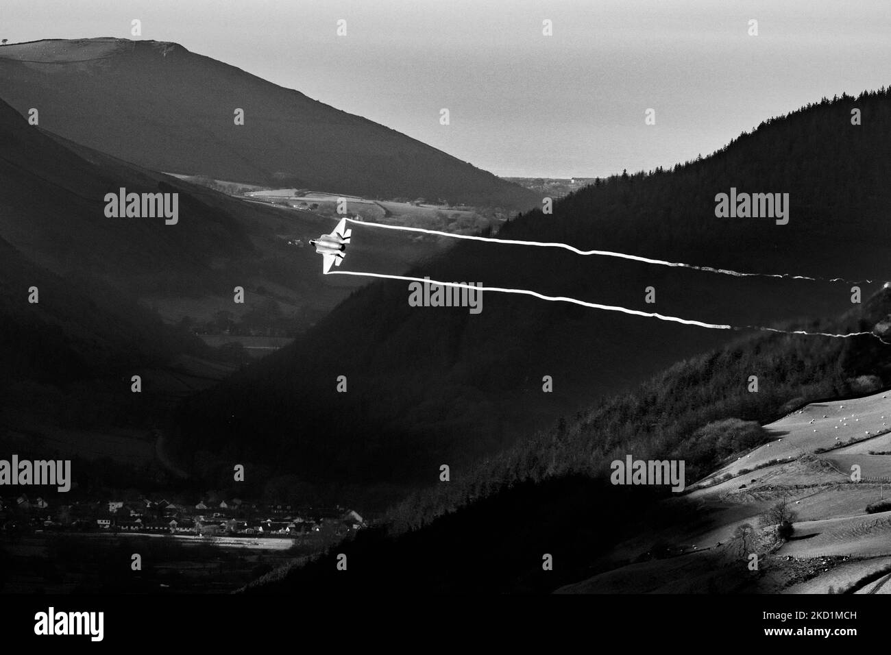 AF 19 5476 U.S. Air Force Lockheed Martin F-35A Lightning II of the ...