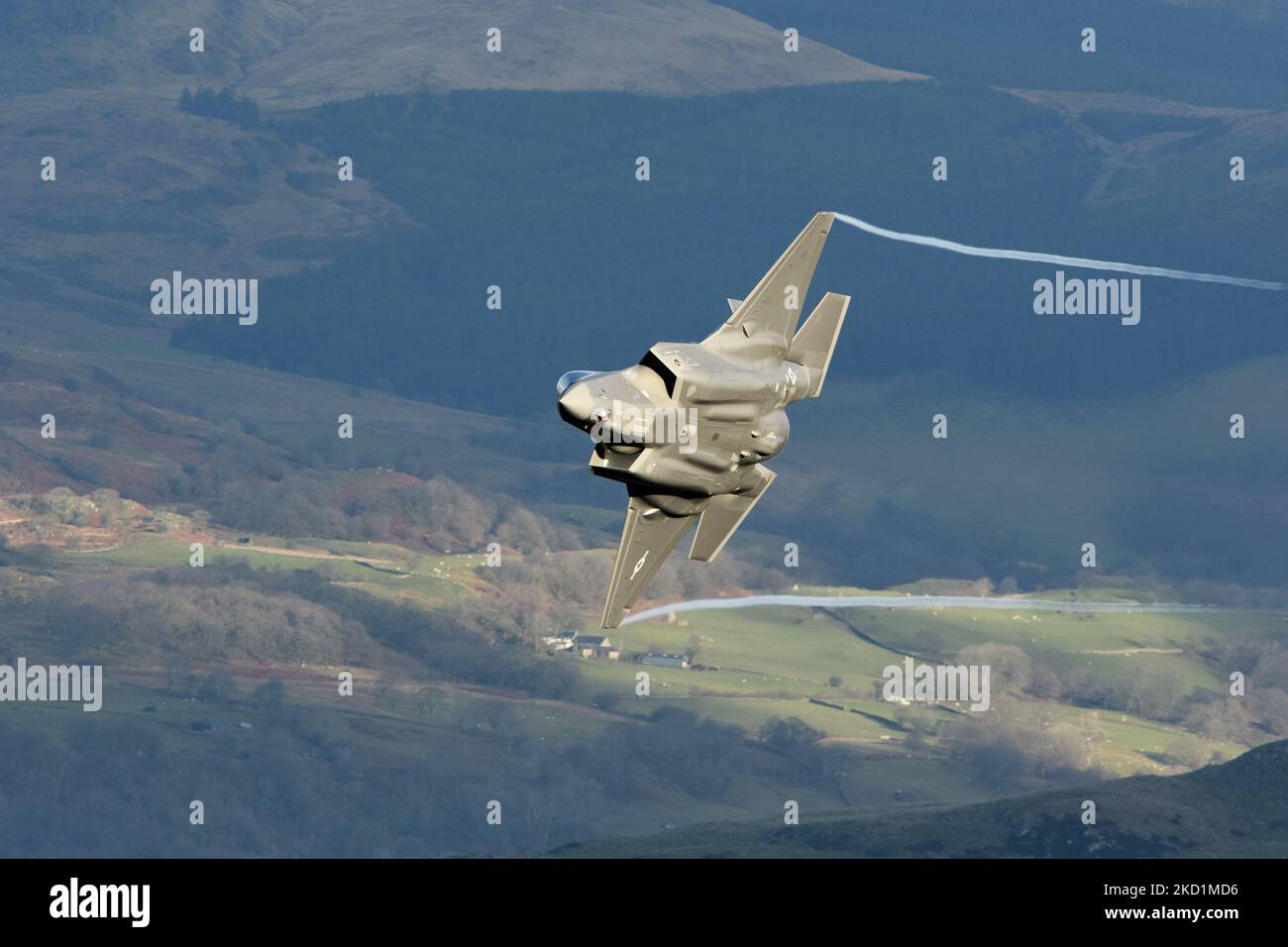 AF 19 5476 U.S. Air Force Lockheed Martin F-35A Lightning II of the ...
