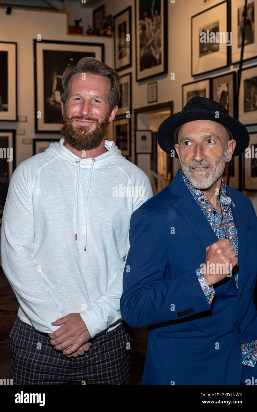 80s music scene in london hi-res stock photography and images - Alamy