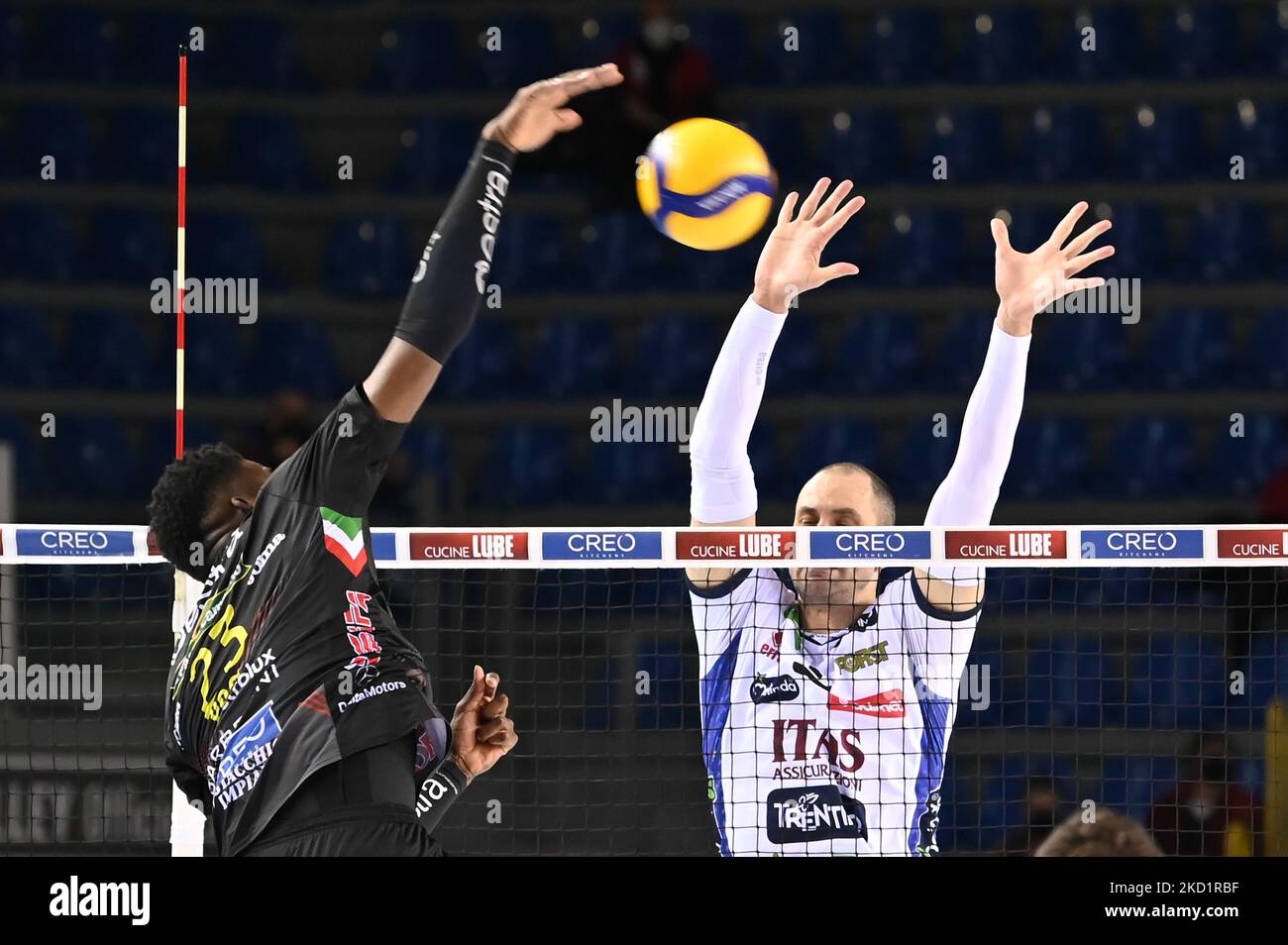 Marlon yant hi-res stock photography and images - Alamy