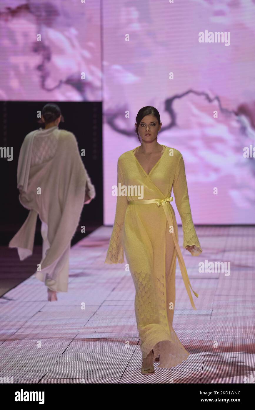 Maria sapio fashion show hi-res stock photography and images - Alamy