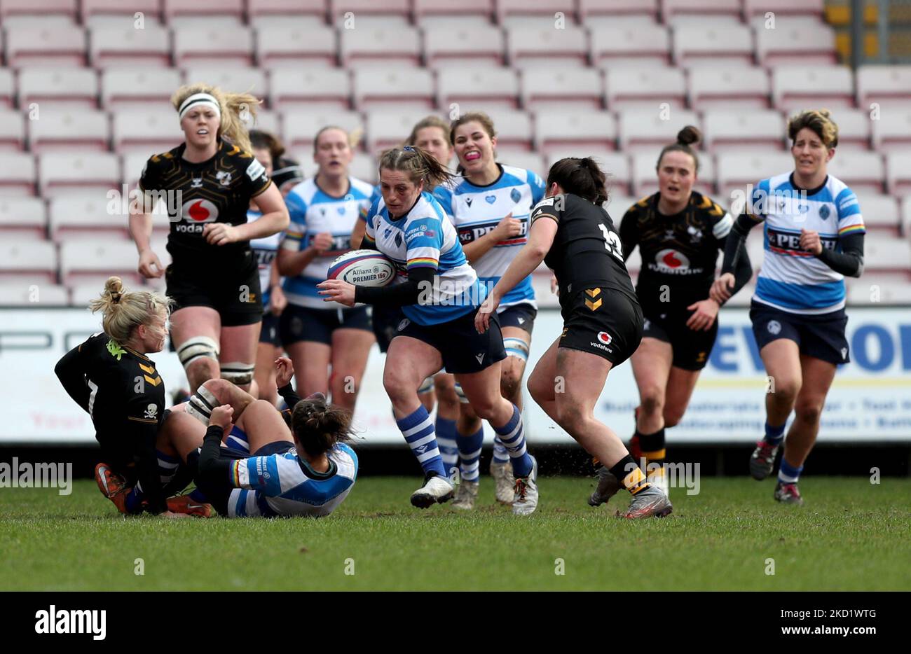 Linzi Taylor of DMP Durham Sharks during the WOMEN'S ALLIANZ PREMIER ...