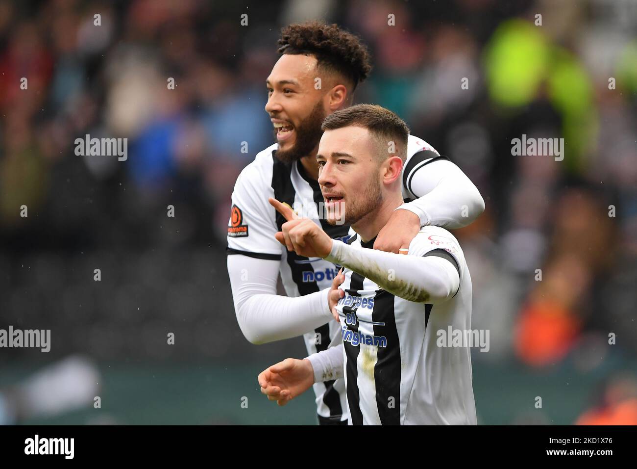 Callum Roberts of Notts County celebrates with Kyle Wootton of Notts ...