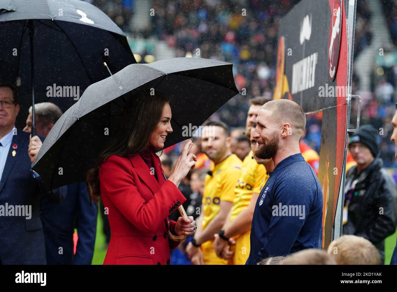 The Princess of Wales meeting the players ahead of the England vs Papua ...