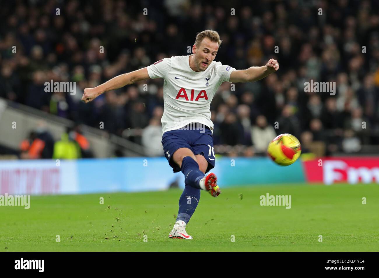 Harry kane 2022 brighton hi-res stock photography and images - Alamy