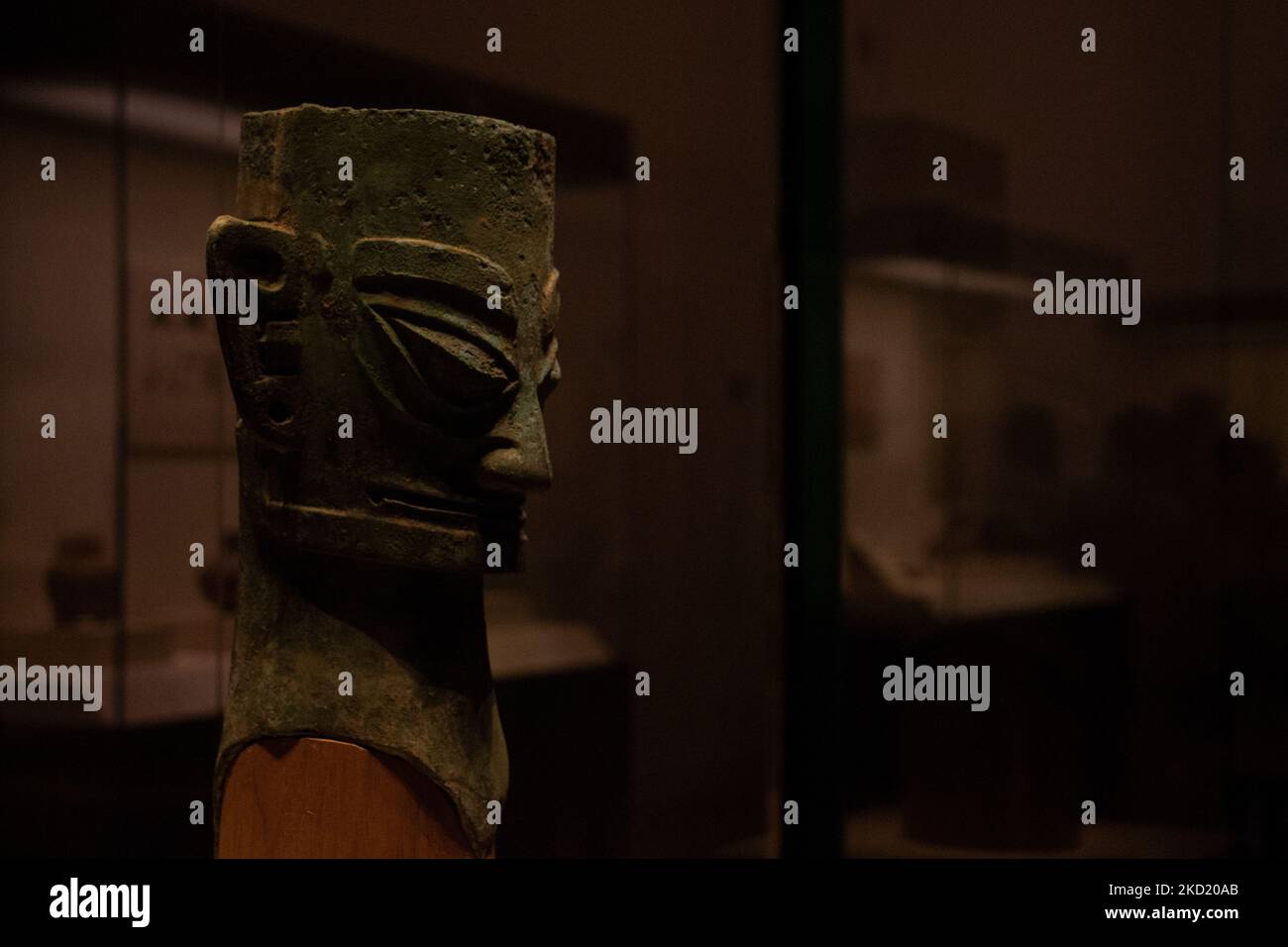 A Chinese relic sculptor in the National Museum of China Stock Photo ...