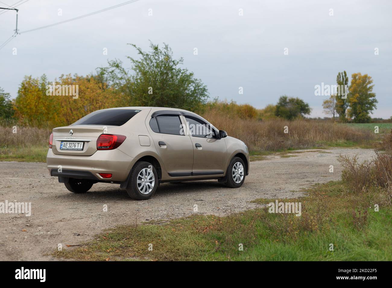 Renault logan golden color hi-res stock photography and images - Alamy