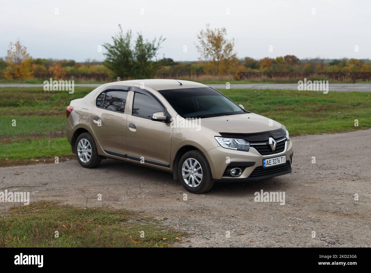 Renault logan golden color hi-res stock photography and images - Alamy