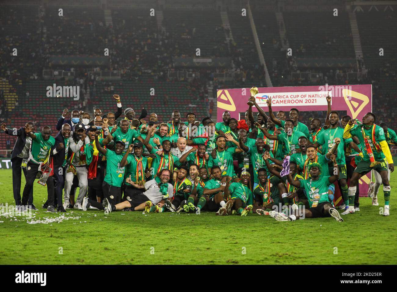 Senegal players celebrate with the trophy after winning the 2021 Africa ...