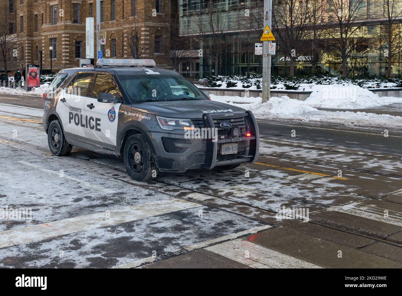 Toronto police block roads near Queen's Park Circle, from College ...