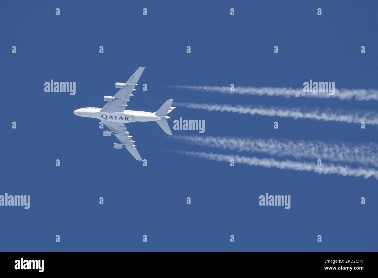 Qatar Airways Airbus A380 double decker aircraft overfly at 40.000 feet ...